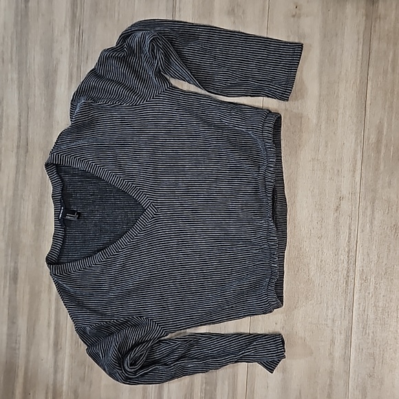 Forever 21 | Tops | Nice Crop Top | Poshmark